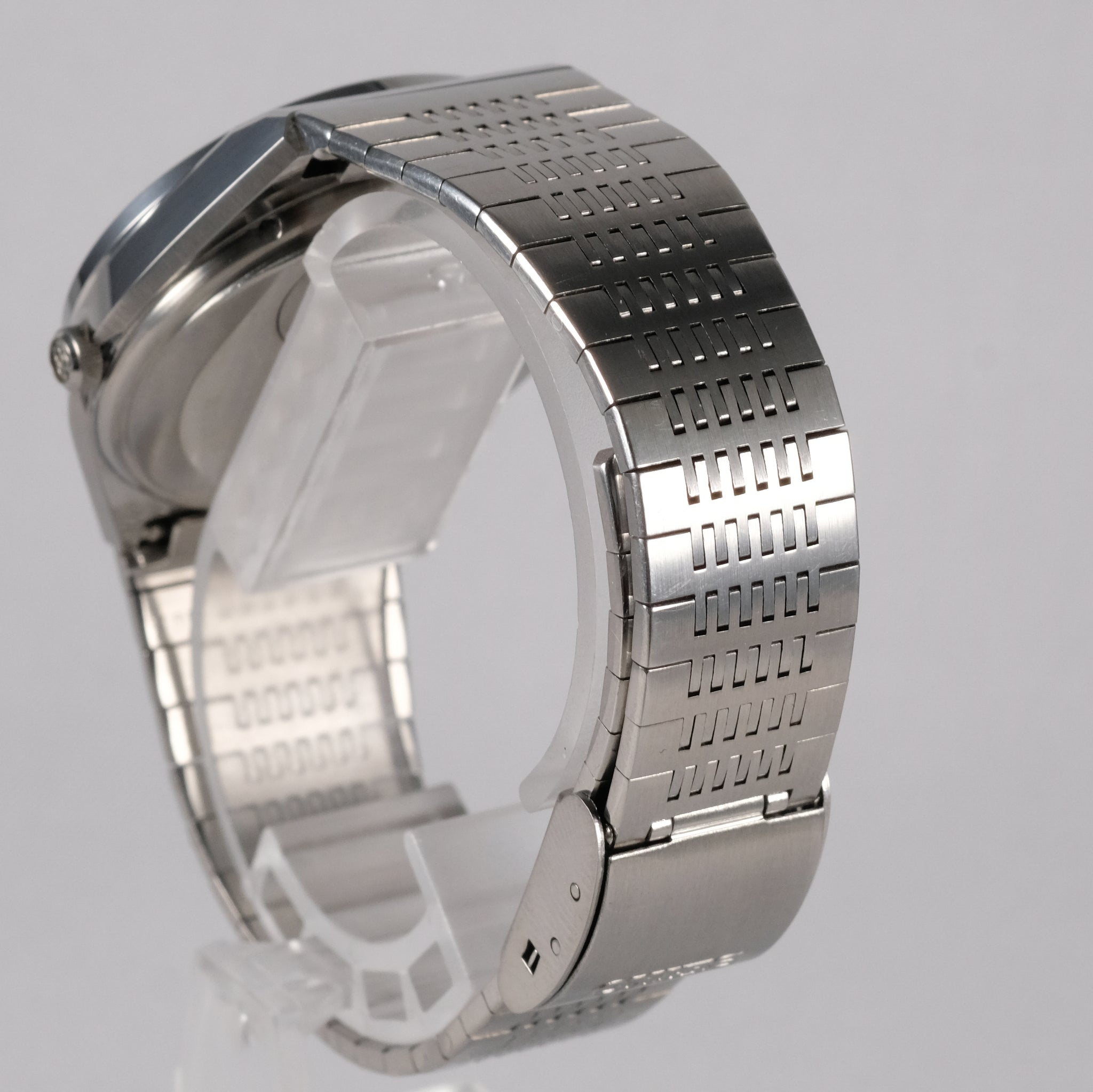 1977 Seiko Superior 4883-8100 – TokeiMedic