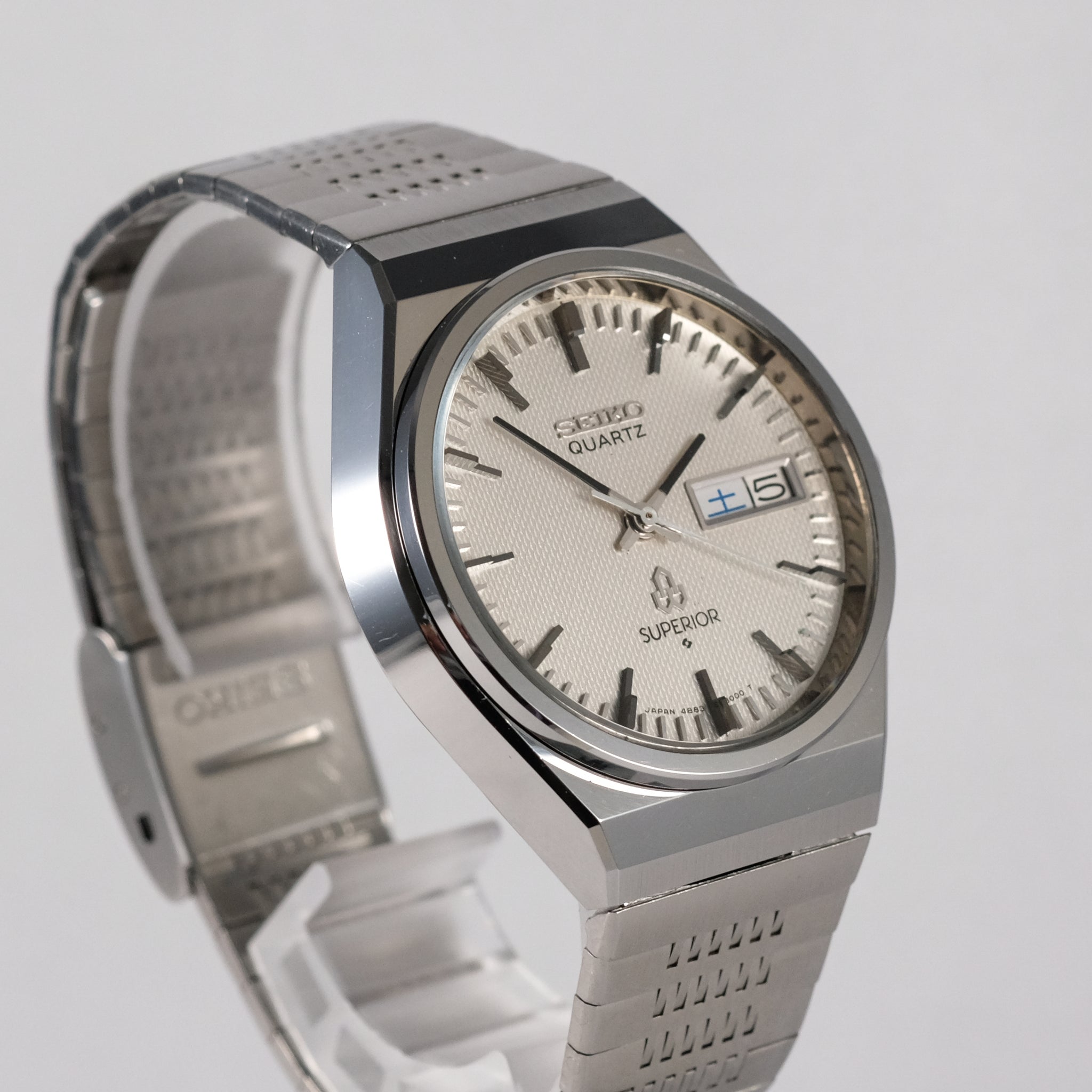 1977 Seiko Superior 4883-8100 – TokeiMedic