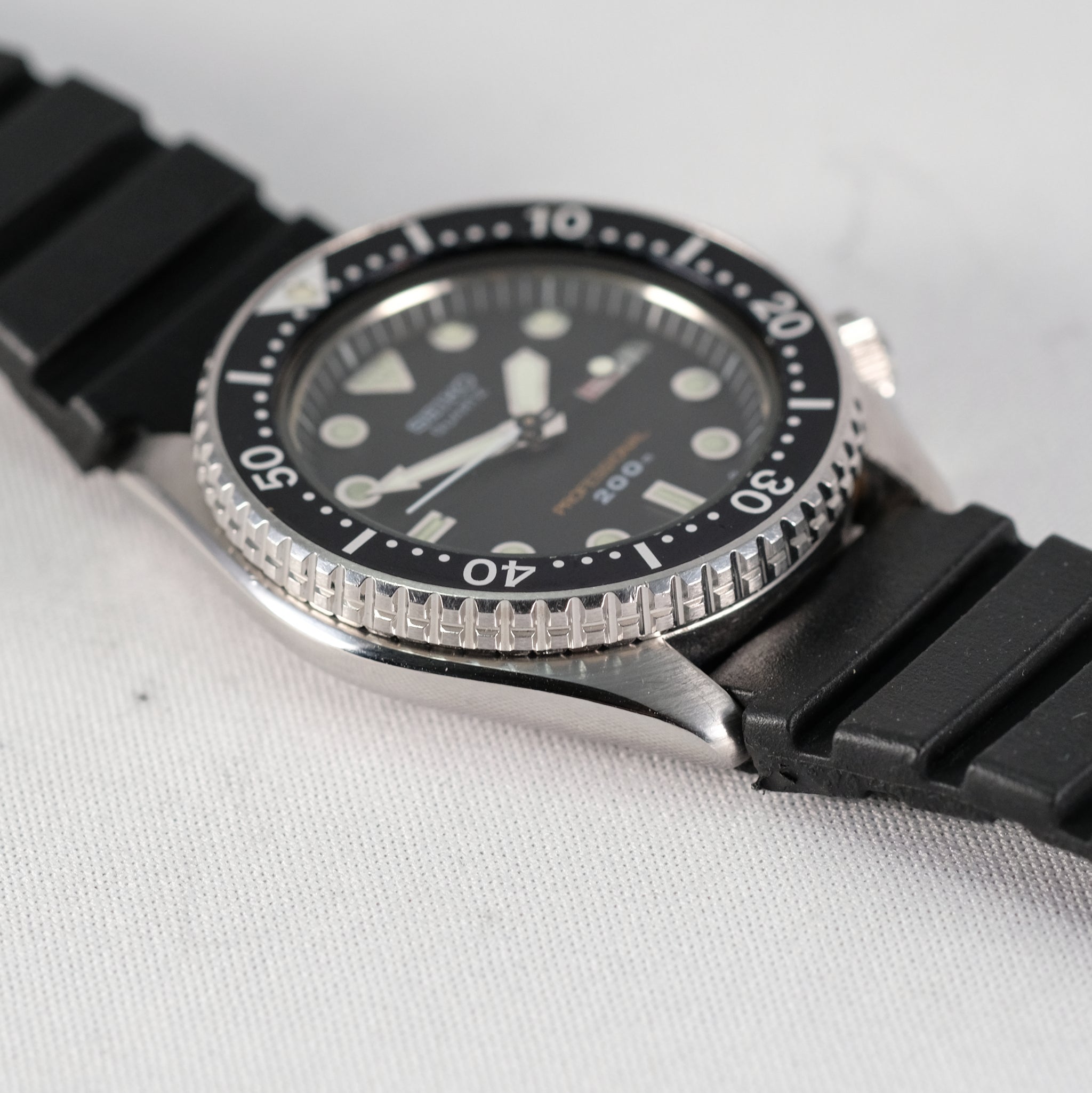 1985 Seiko Quartz Professional 200m Diver 6458-6020 – TokeiMedic