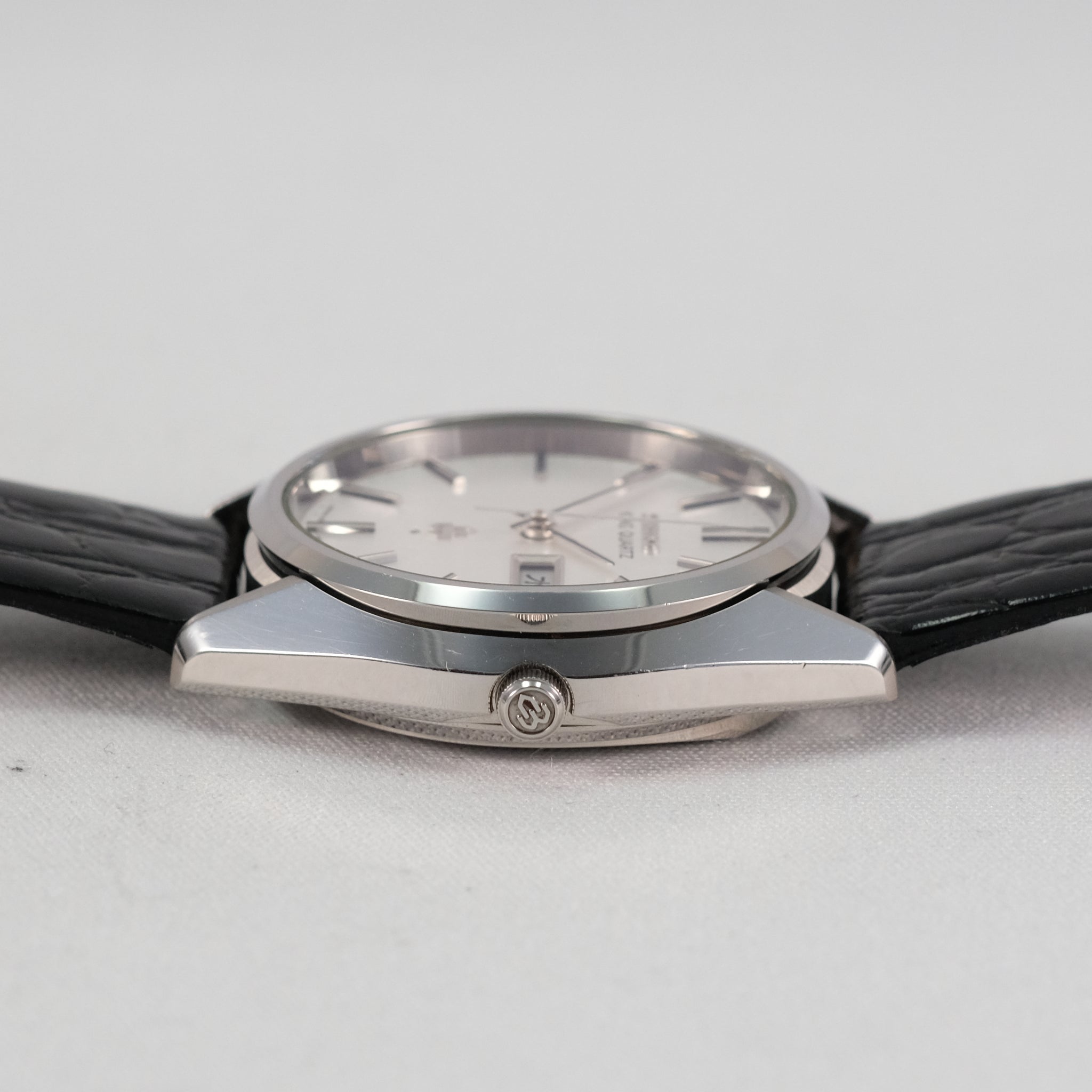 1977 Seiko King Quartz 4823-8000 – TokeiMedic