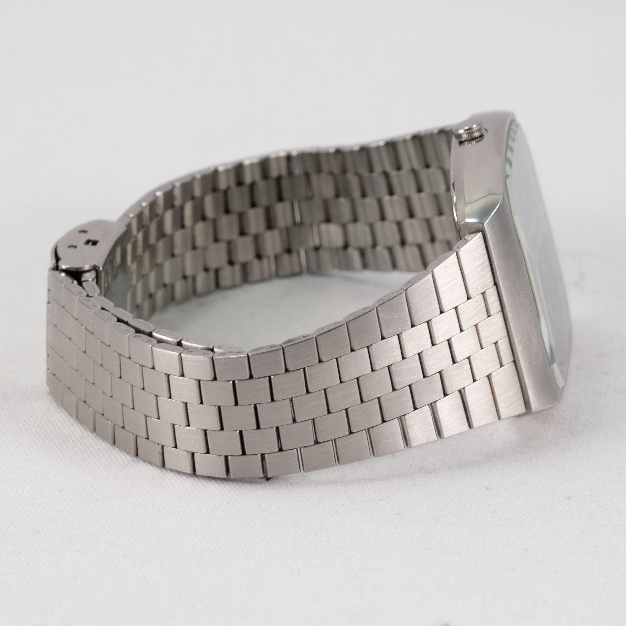 1977 Seiko Emblem Quartz 7832-5000 – TokeiMedic